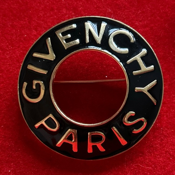 Givenchy | Jewelry | Vintage Signed Givenchy Paris New York Goldtone ...